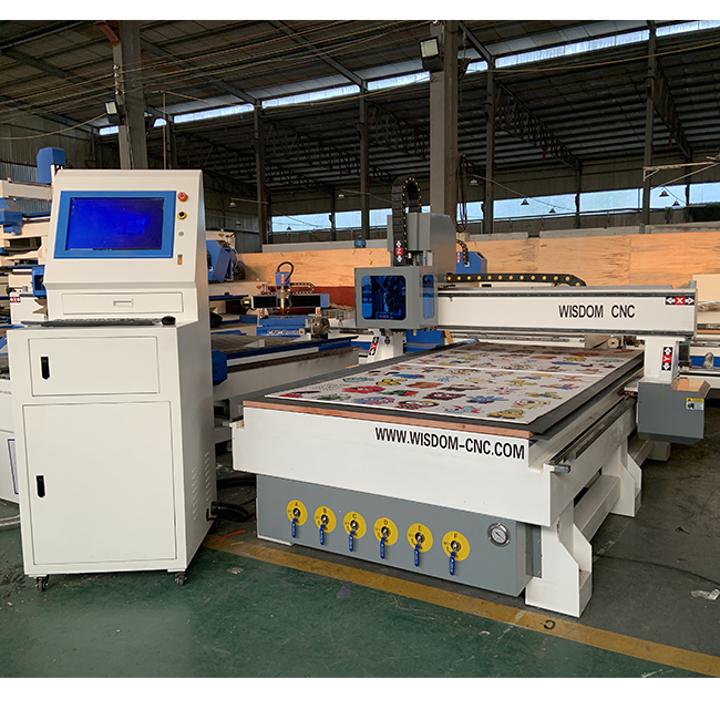 Oscillating knife cutting cnc router machine with ccd camera - Wisdom CNC.